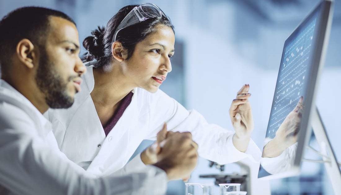 Male scientists more likely to present findings positively