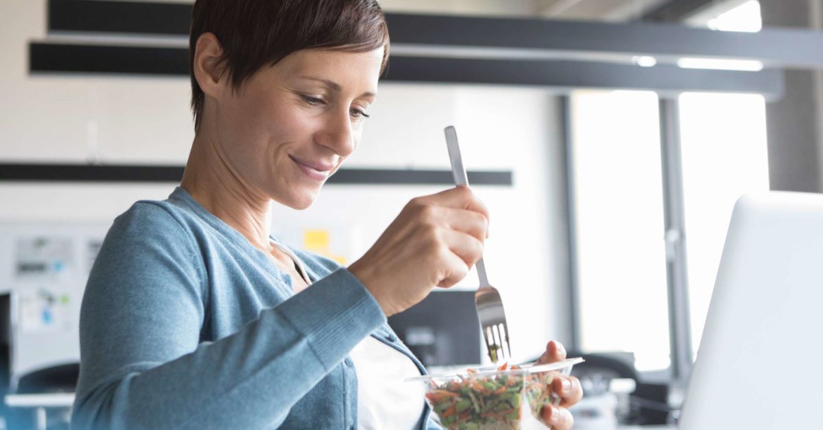 Intermittent fasting: Methods, benefits, risks, and Q & A