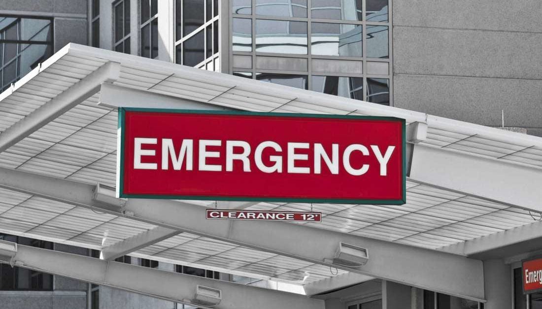 Battle's sign: Pictures, causes, fractures, and treatment