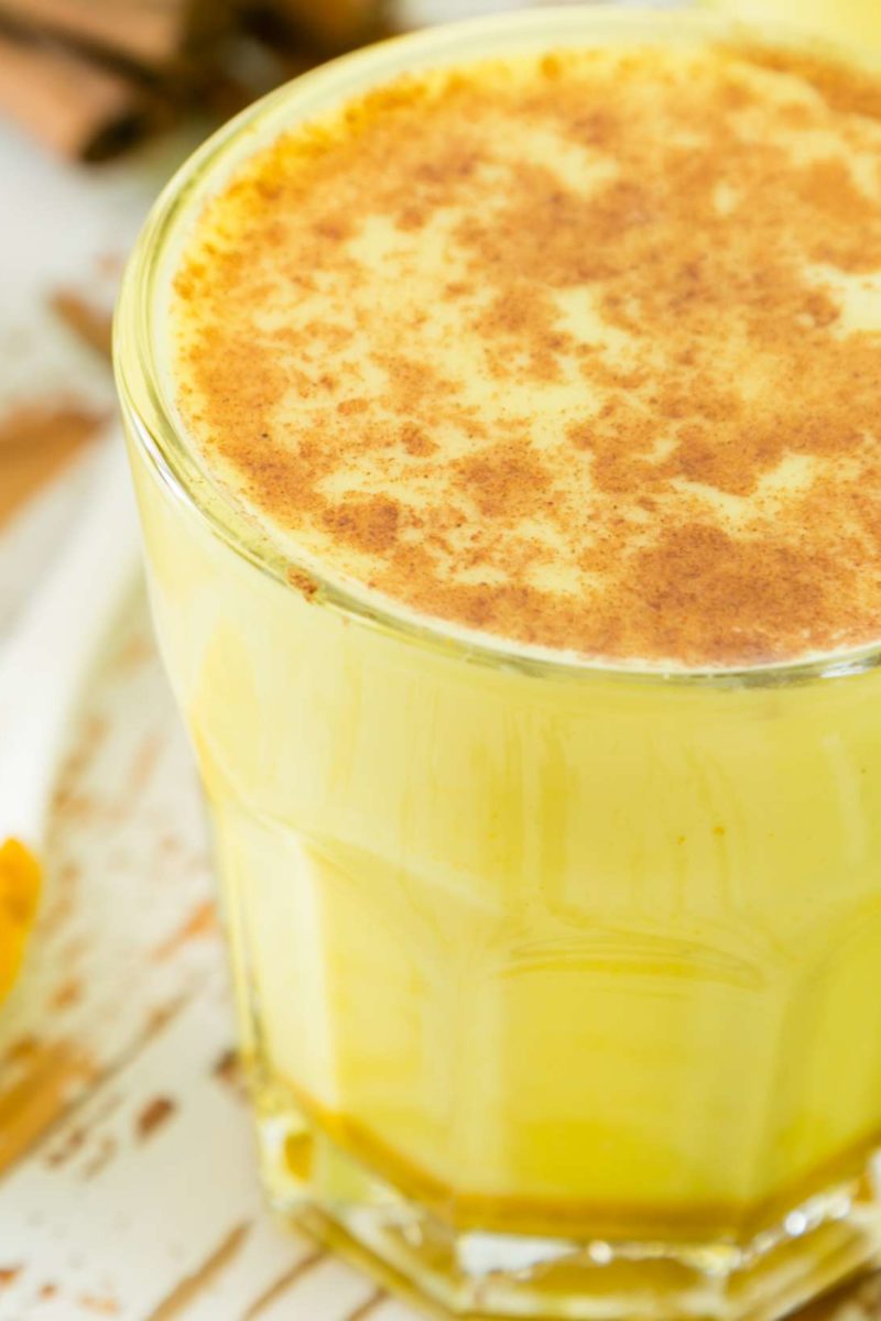 Golden milk: 10 benefits and how to make it