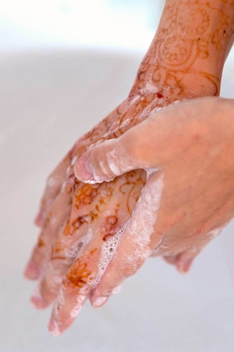 7 Quick And Easy Ways To Remove Henna
