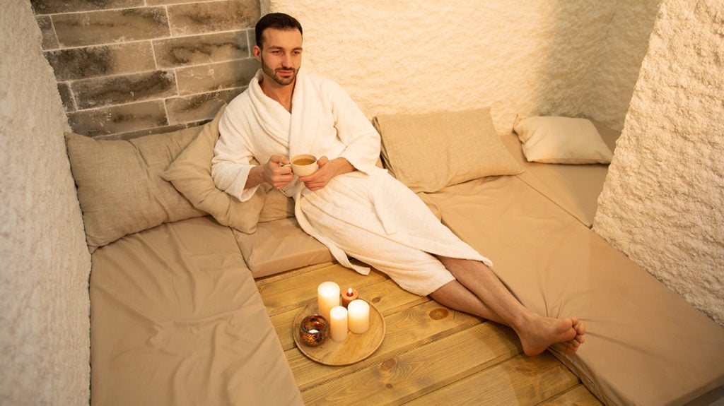 Halotherapy: Benefits, side effects, and risks