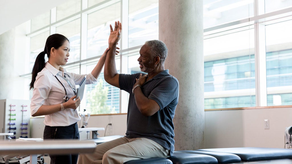 Uneven shoulders: Causes, treatment, and exercises