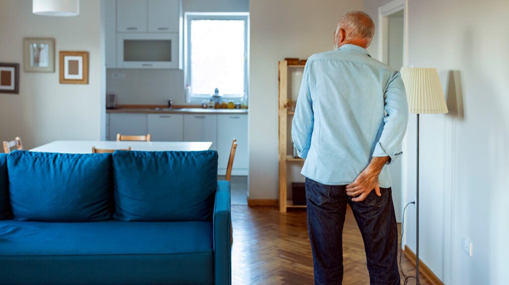 Ischial bursitis: Symptoms and treatment