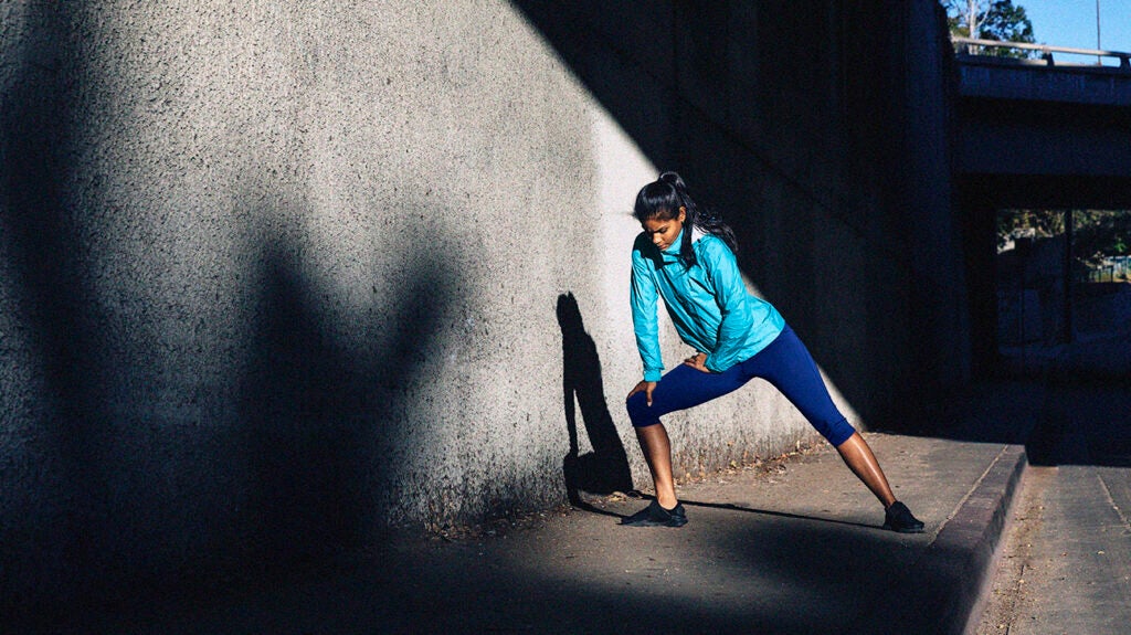 Stabbing pain in the left groin in females: Causes and treatments