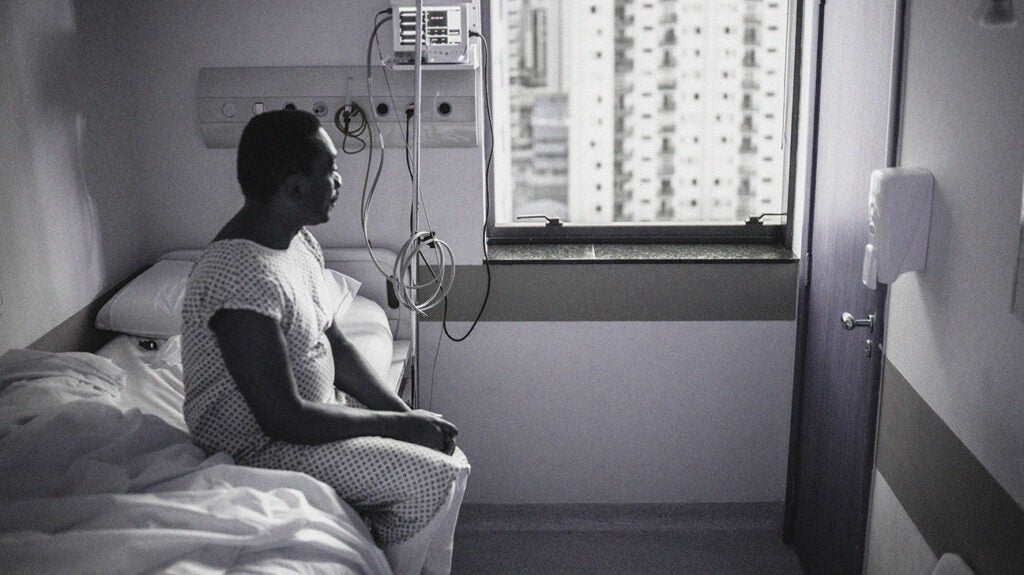 COVID-19: Black, Hispanic people account for half of hospital deaths