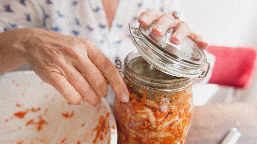 Lactic acid in food: Learn why lactic acid is used in food here