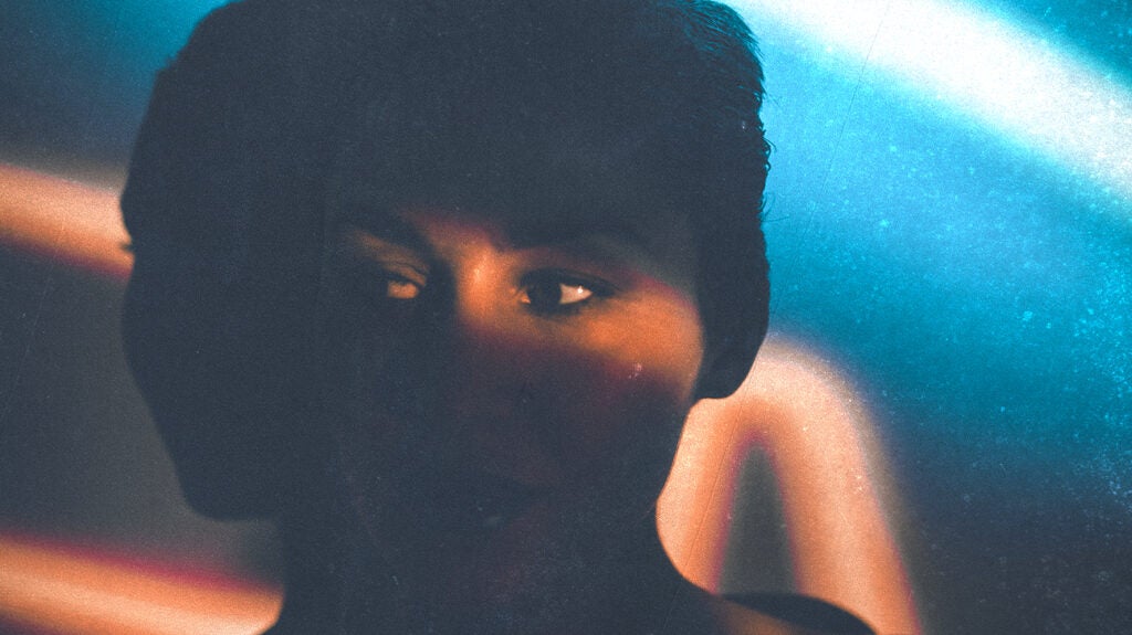 Retinitis pigmentosa: Symptoms, causes, treatment, and more