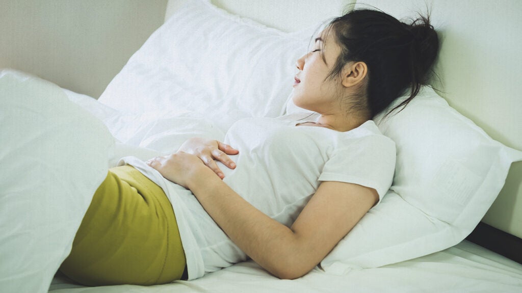 Signs your period is coming: Symptoms and how to tell