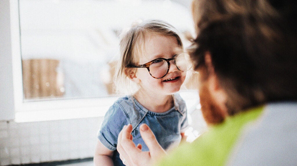 Lazy eye (amblyopia): Symptoms, causes, and treatment