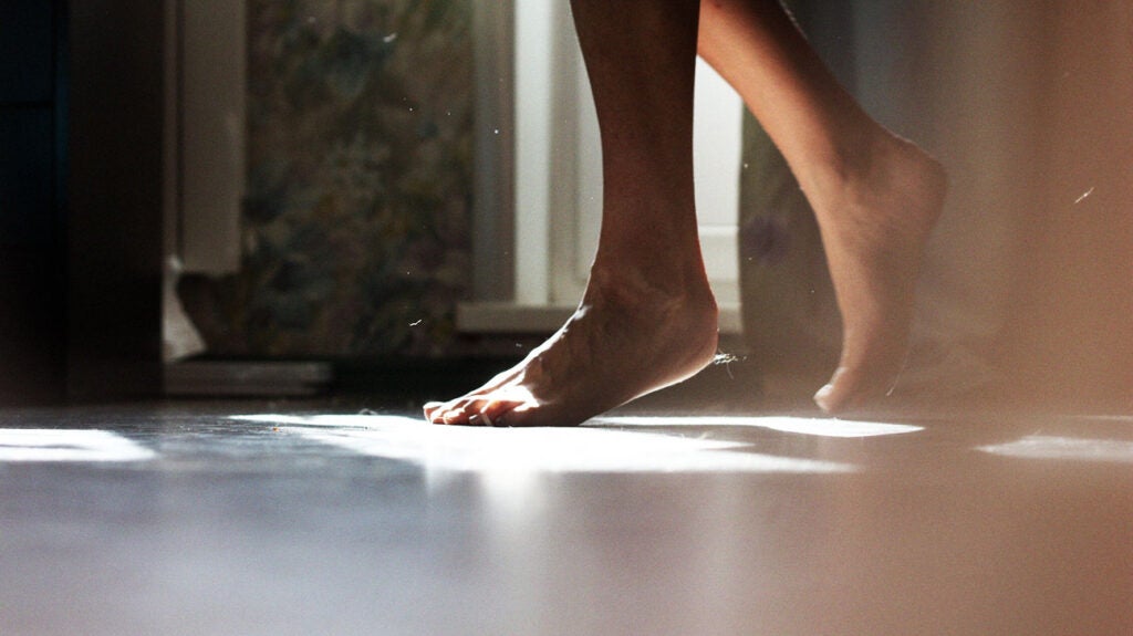 Tarsometatarsal joint pain: Causes and treatment