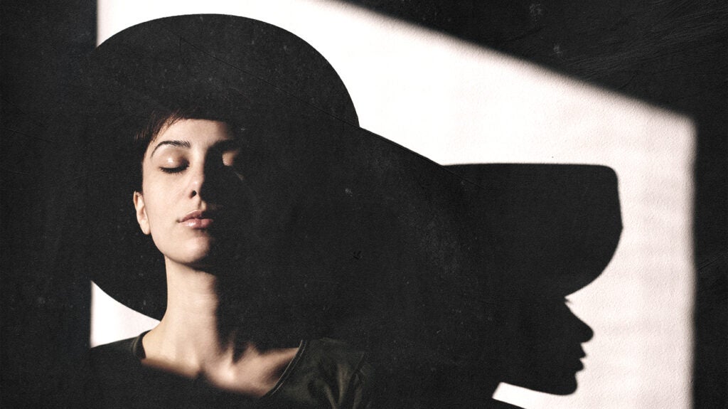 Acute schizophrenia: Definition, symptoms, treatments