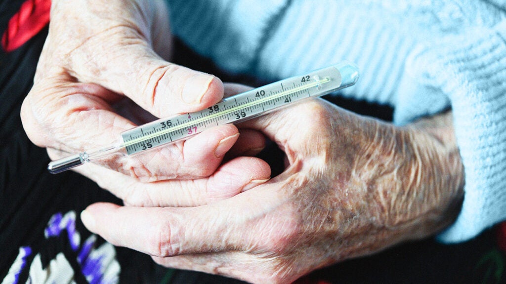 Rheumatoid arthritis fevers: Causes, symptoms, and treatment