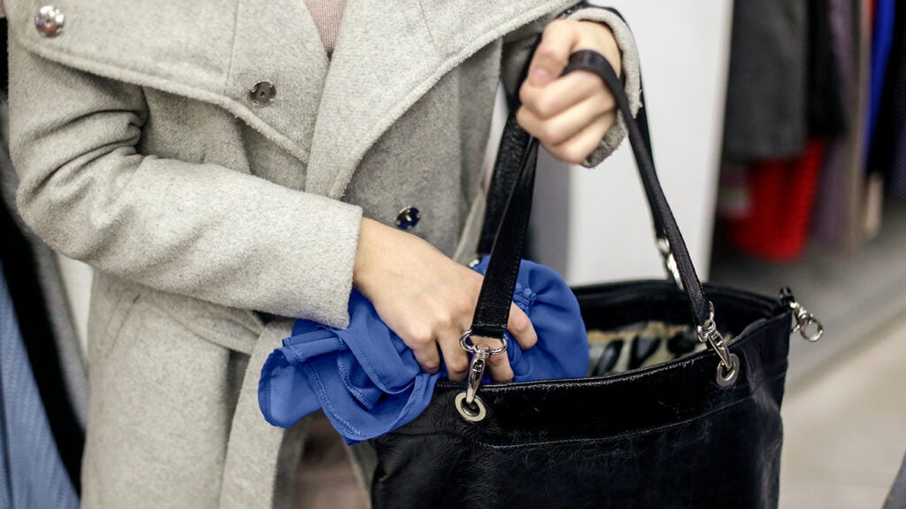 What is a kleptomaniac? Causes, treatment, and more