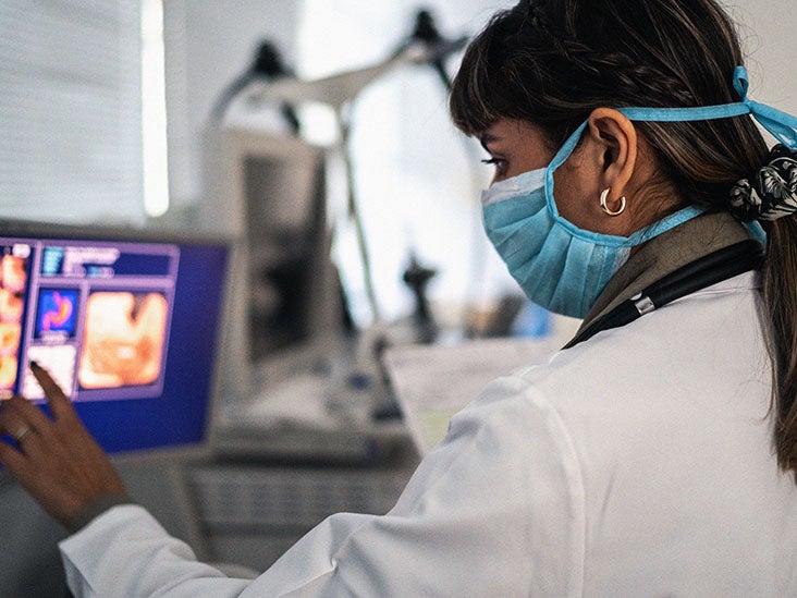 Ampullary cancer: Symptoms, treatment, and outlook