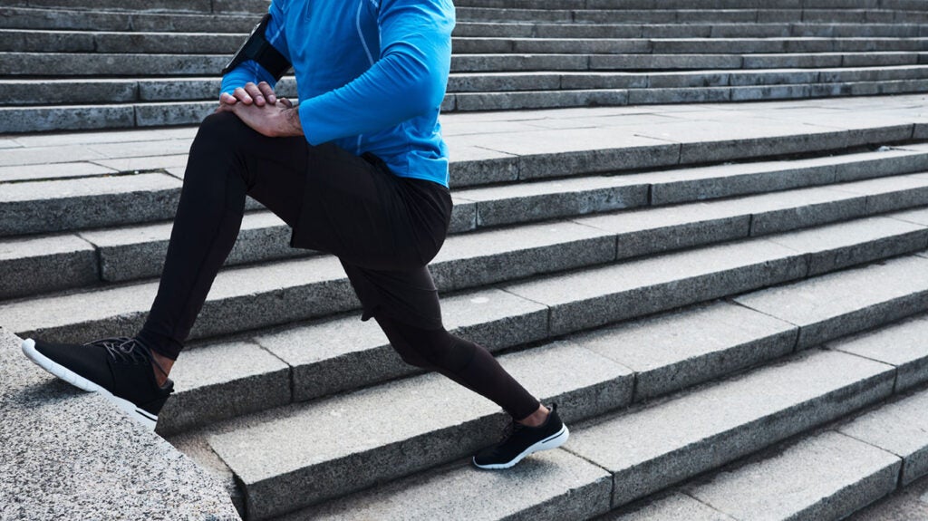 Runner’s knee: Stretches, treatment options, recovery time, and more