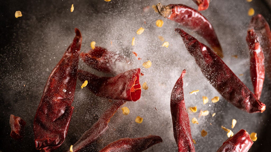Heartburn and nausea: 5 possible causes