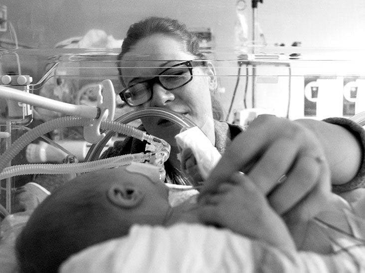 Bloom's syndrome: Signs, effects, causes, and more