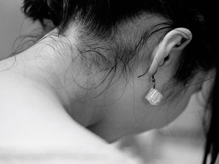 Neck pain: Signs of cancer and more