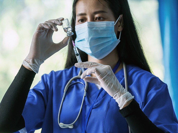 What ingredients are in the hepatitis B vaccine?