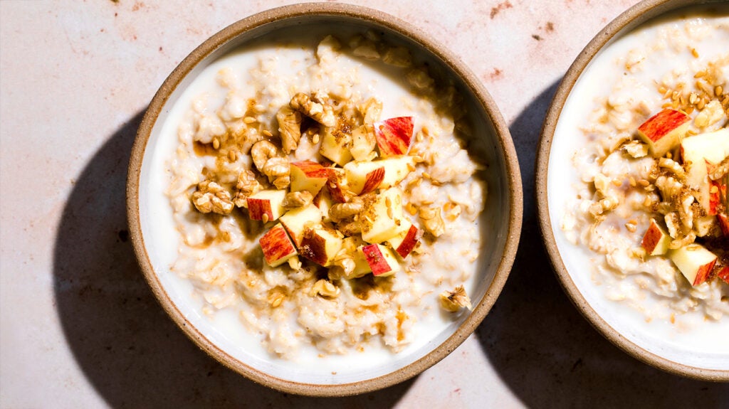 What to know about oatmeal and constipation