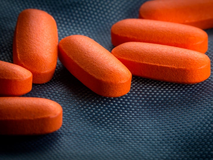 Mesalamine for ulcerative colitis: How it works, and more