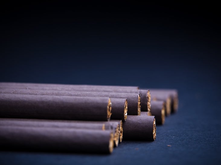 Clove cigarettes: Nicotine contents and more