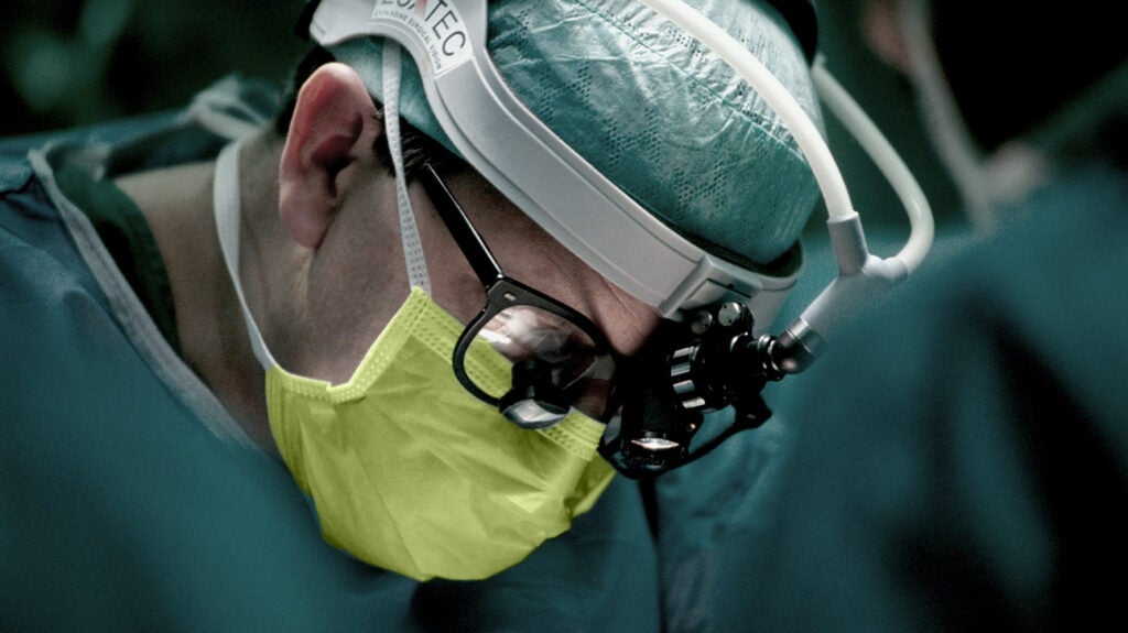 Renal angiomyolipoma (AML) embolization: What to know