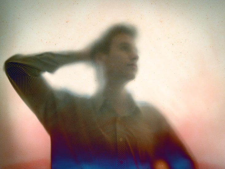 Derealization in teenagers: Symptoms, treatment, support, and more