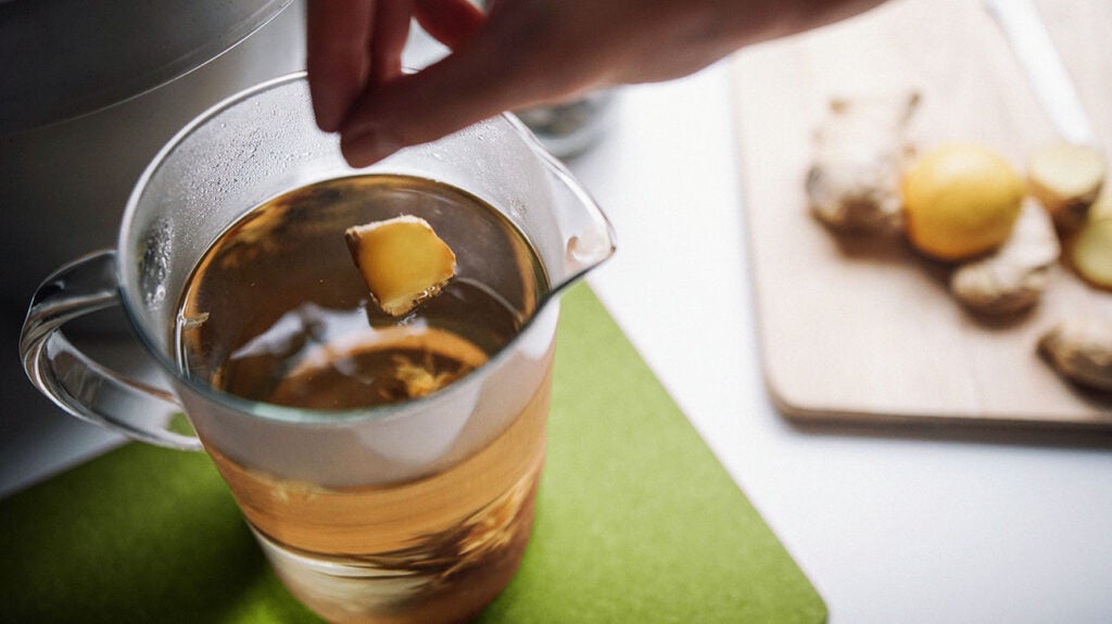 Acute gastroenteritis treatment: Home remedies, tips, and prevention