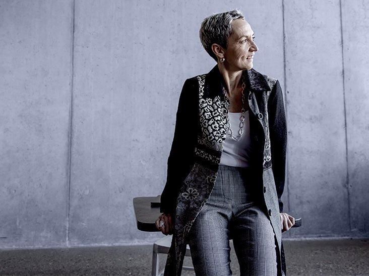 Bladder cancer in women: Symptoms and more