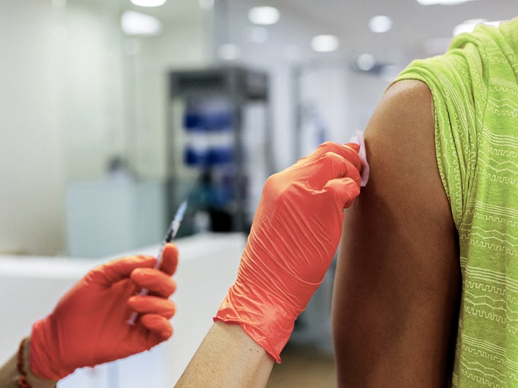 Flu shot while sick: Is it safe?