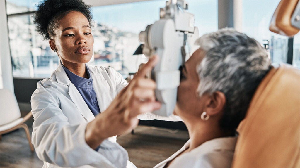 Does macular degeneration affect central vision?