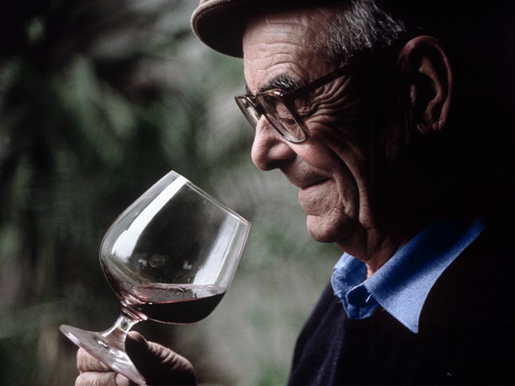 Mindful drinking: What it is, tips, and how to get started