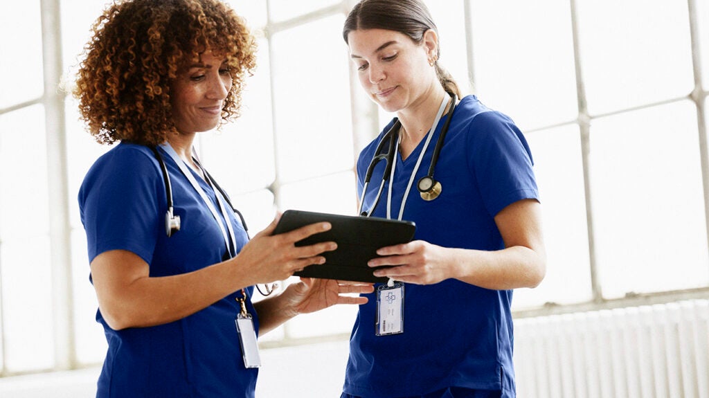 Severe anorexia: Treatment for adults and adolescents and support